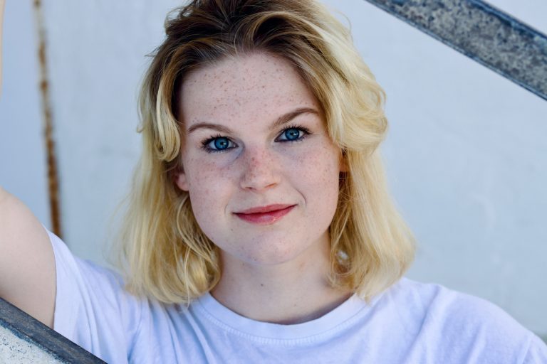 Schauspielerinnen - Schauspielagentur Agentur eins die erste