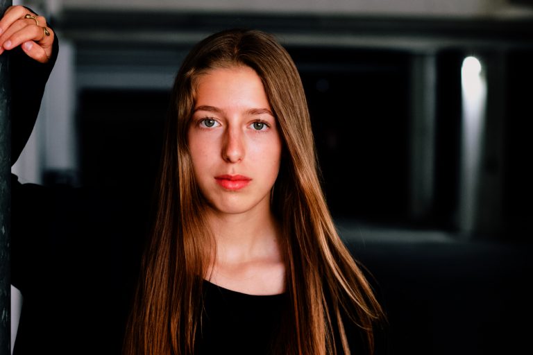 Schauspielerinnen - Schauspielagentur Agentur eins die erste